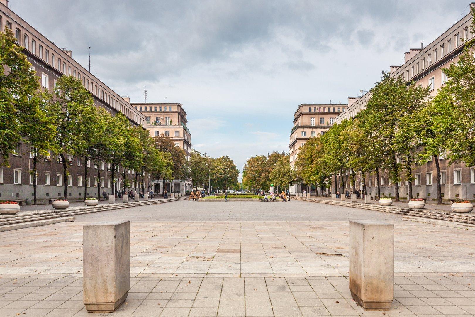 Free Nowa Huta Tour Krakow | Strawberry Tours